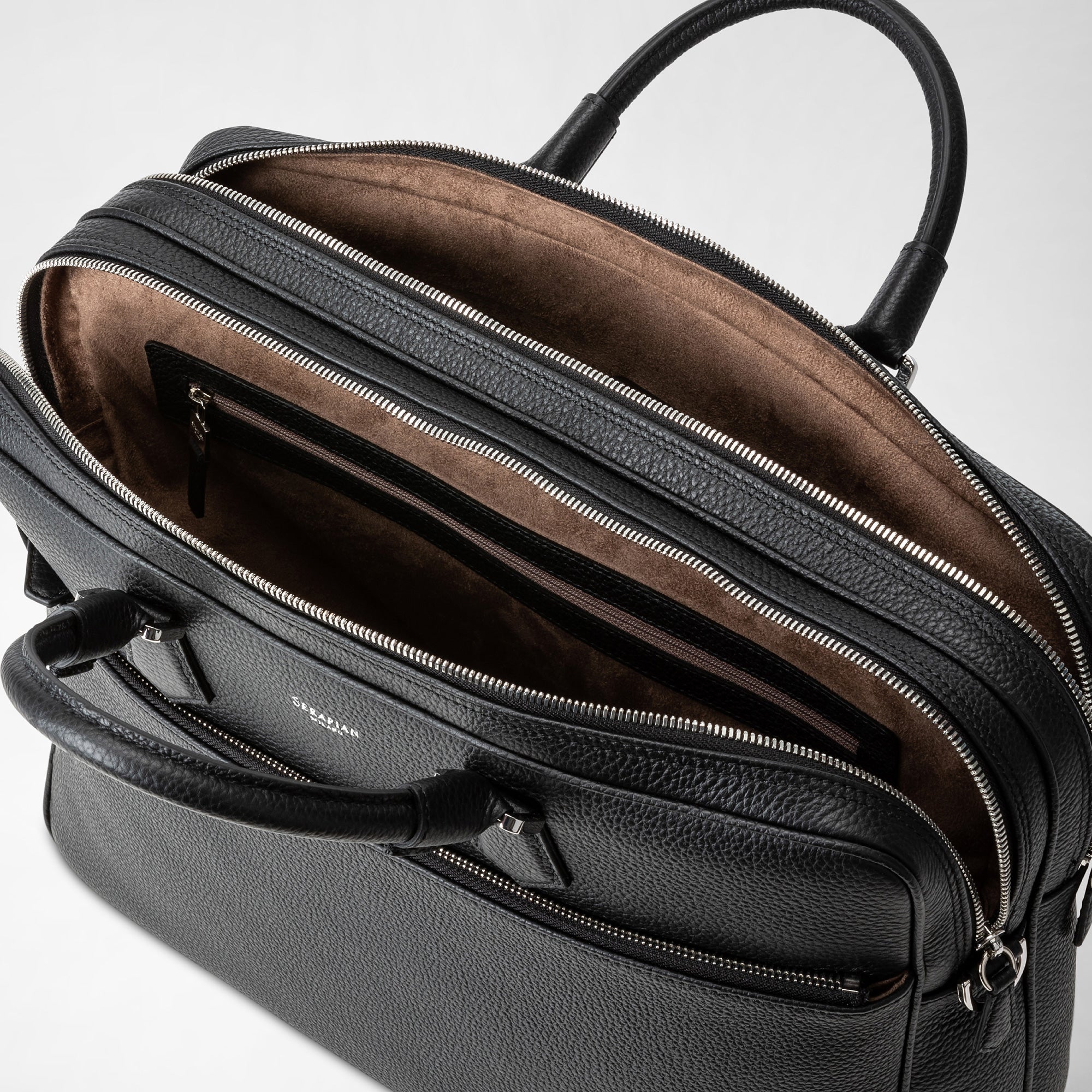 Large briefcase in cachemire leather black